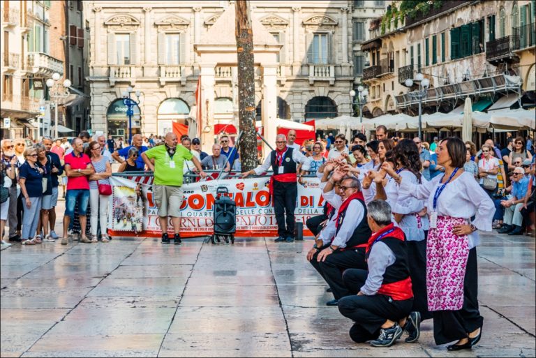 Wanderlust: Verona, Italy | Joel and Amber Photography