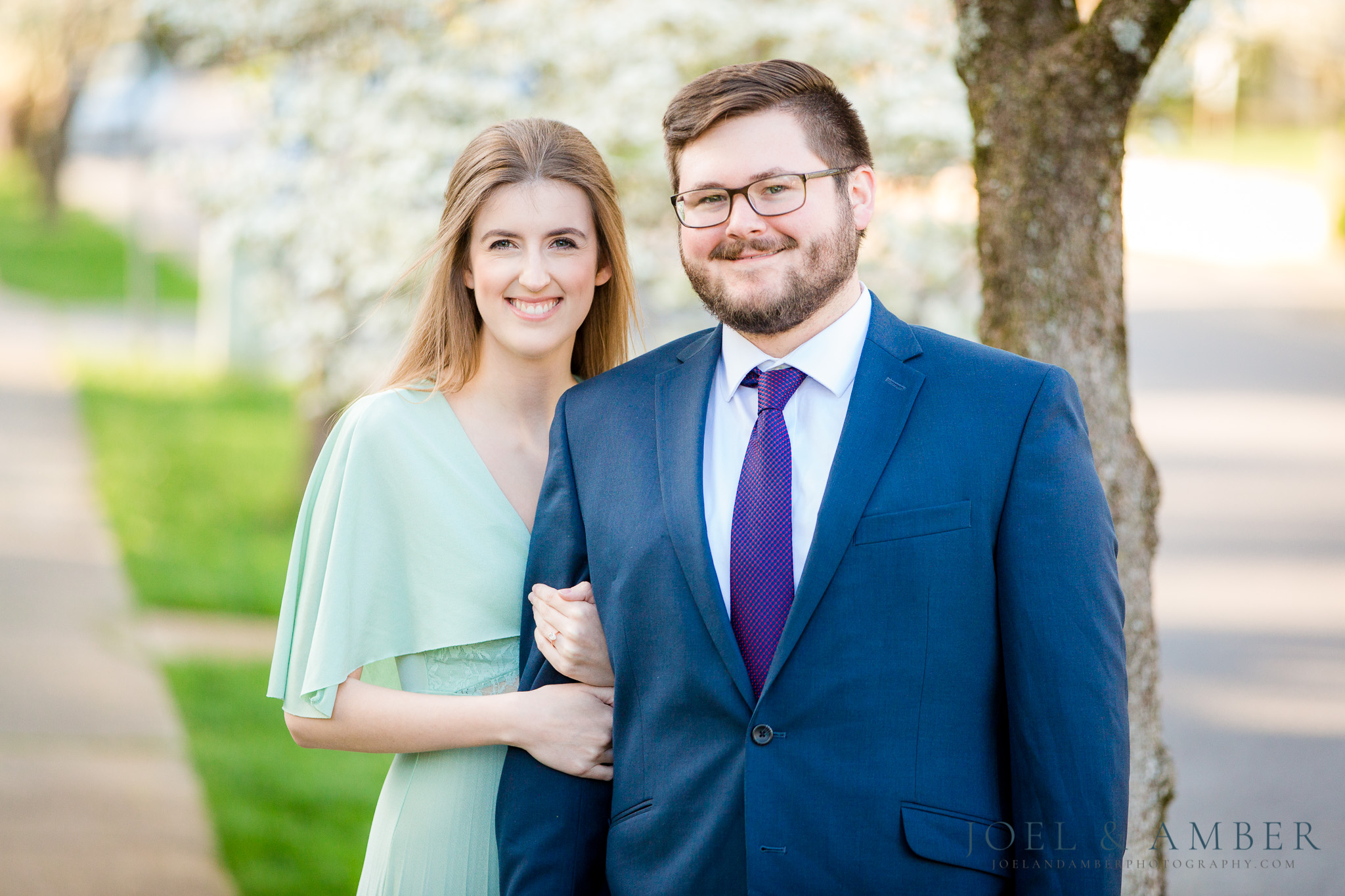 Amy & Andrew // Spring Blooms Engagement Session | Joel and Amber ...