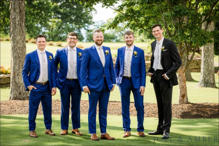 Laura & Max // French Garden Ledges Wedding | Joel and Amber Photography